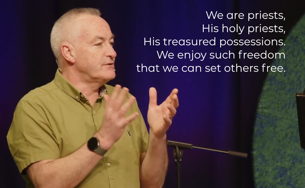5-Day Devotional: Drawing Near to Our Holy God | Cosham Baptist